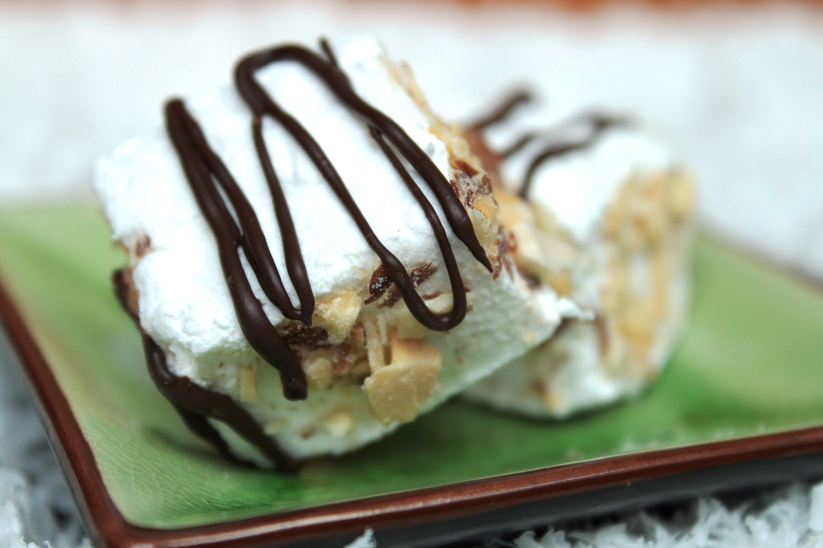 A Teaspoon and A Pinch: It's A Marshmallow World