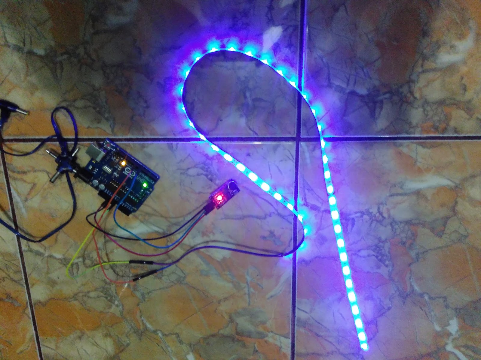 CARA Membuat Led Strip Sound Reactive Dengan Arduino R3 | Aksesoris Kamu