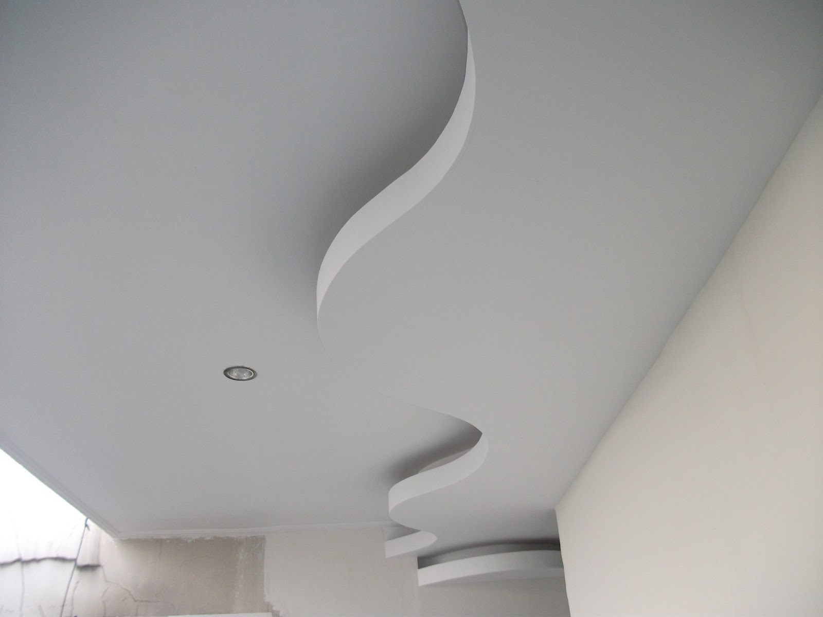 BAJA RINGAN, ALUMUNIUM, GYPSUM, ACP DAN ELECTRICAL SEMARANG: GYPSUM