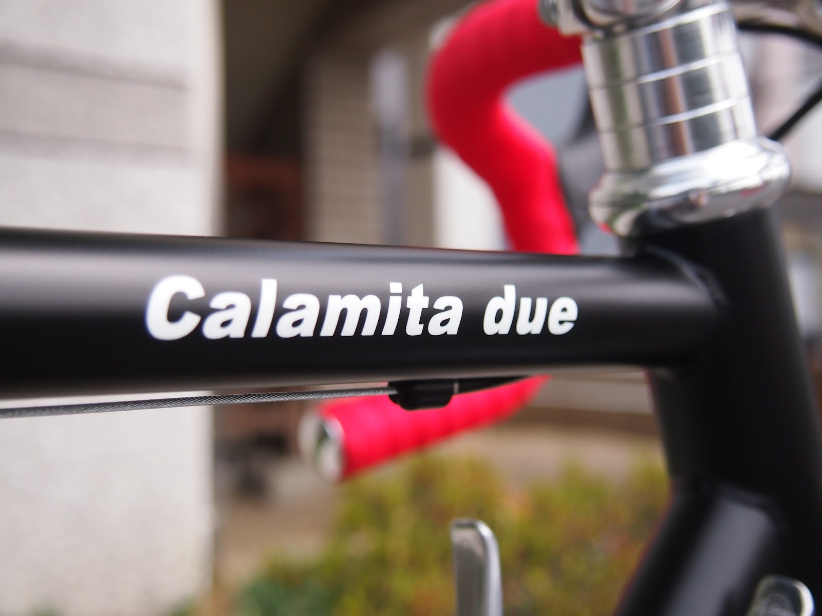CYCLE GARAGE KCS: calamita due マットブラック、シルクブラッシュカラー入荷!!