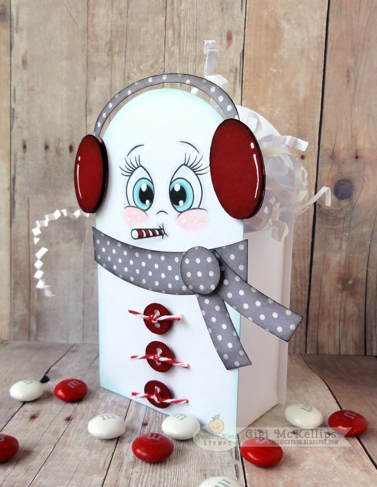 The Cricut Bug: Snowman and Penguin Treat Boxes