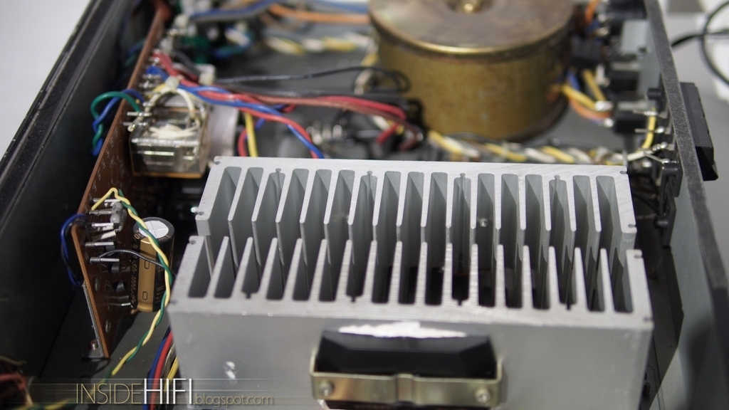 Inside Hi-Fi: Rotel RB-1000