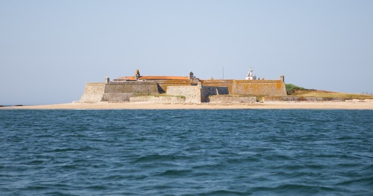 FORTE DA ÍNSUA. SOLO ACCESIBLE POR MAR.