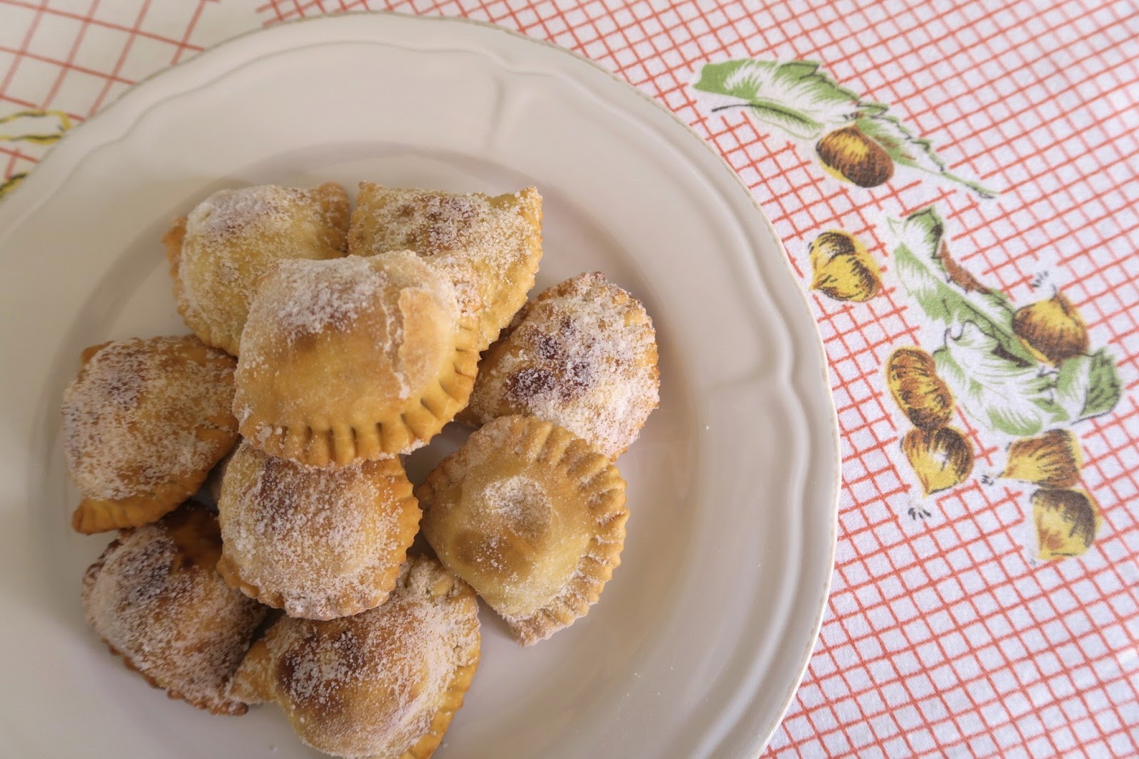 Panzerotti /Tortelli di Castagne & Cioccolato (Chestnut & chocolate ...