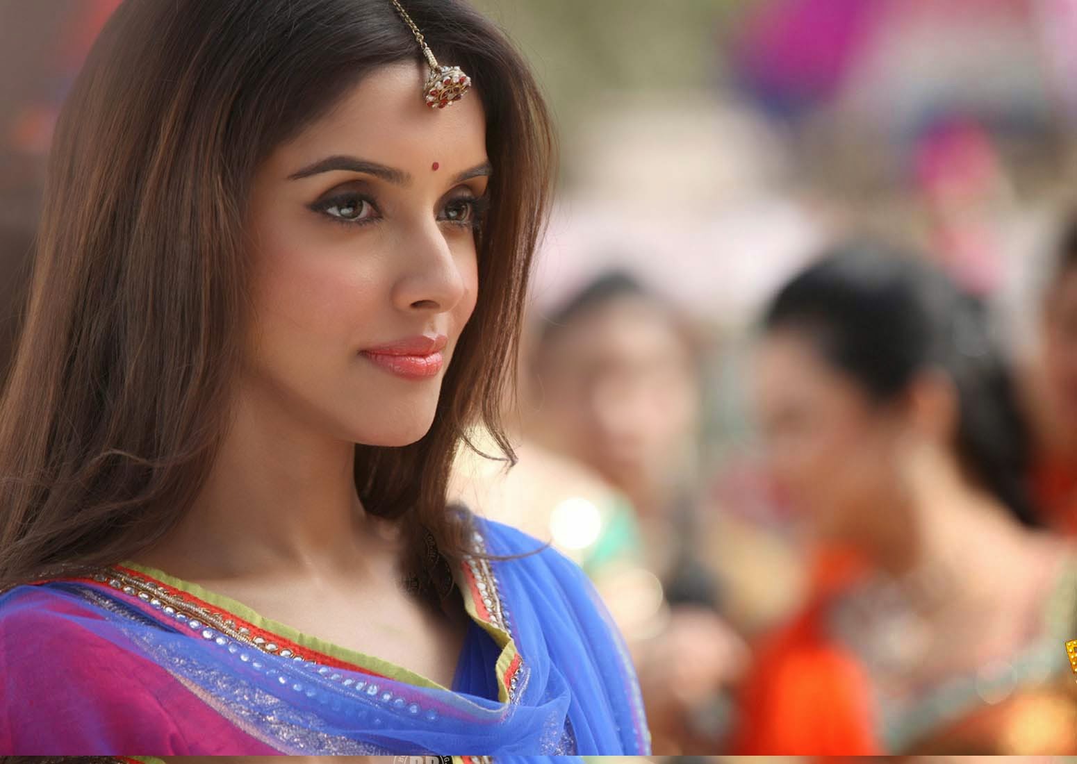 Asin Hot Stills ~ High Resolution Pictures