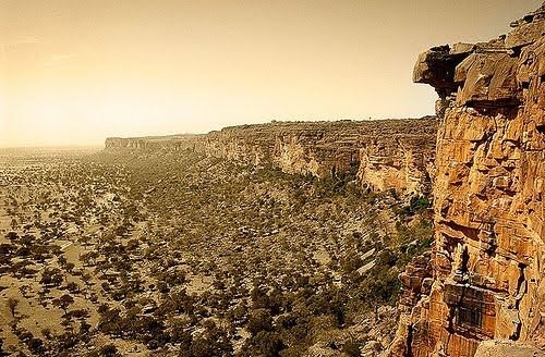 LA TRIBU DOGON: LA FALLA DE BANDIAGARA
