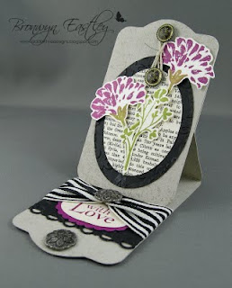 Tag Easel Card