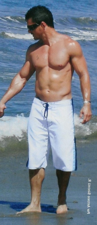 Famous Male Celebs: Jorge de Silva