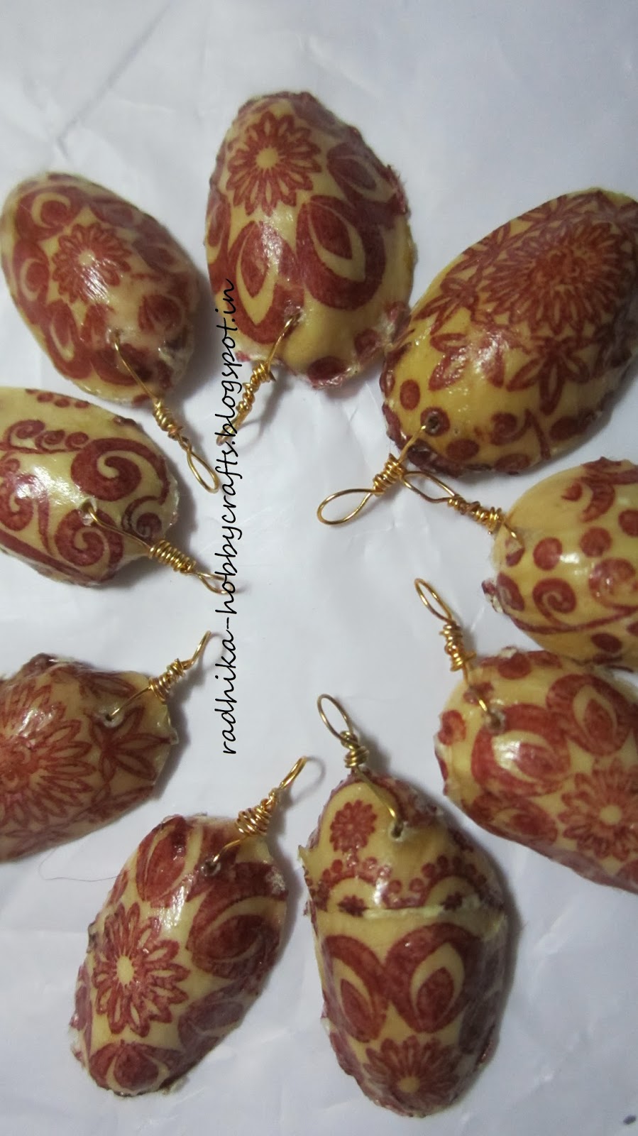 Hobby Crafts :): Decoupage pistachio shells necklace