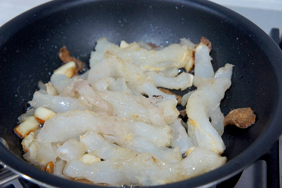 Say My Kitchen: Cantonese Stewed Beef & Pork Tendon Noodles 广式牛腩猪筋干拉面