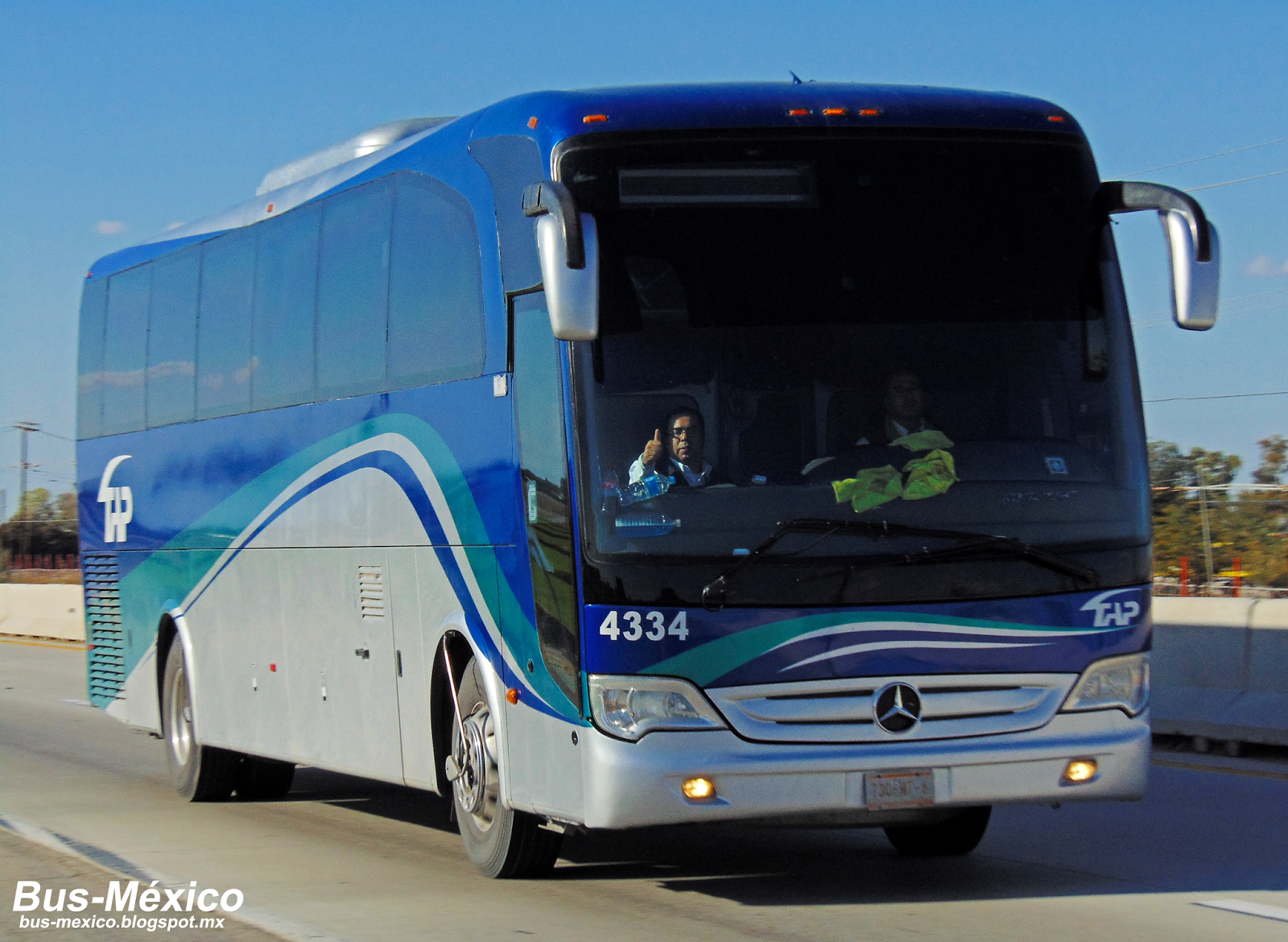 Transportes y Autobuses del Pacífico: TAP - Bus-México