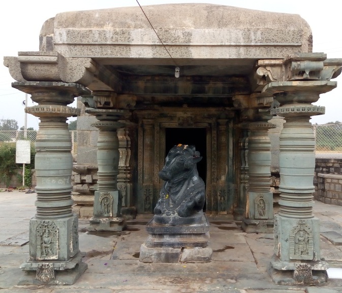 Hindu Temples of India: Kalleshvara Temple, Hire Hadagali, Karnataka
