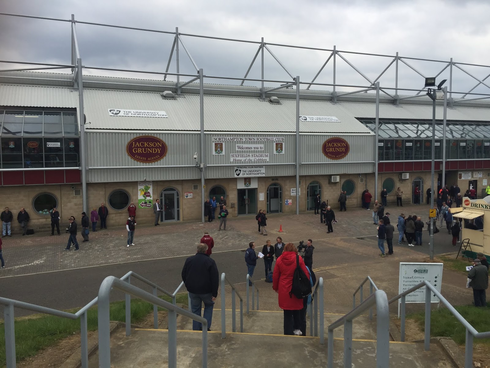 The Wycombe Wanderer: Northampton Town - Sixfields Stadium