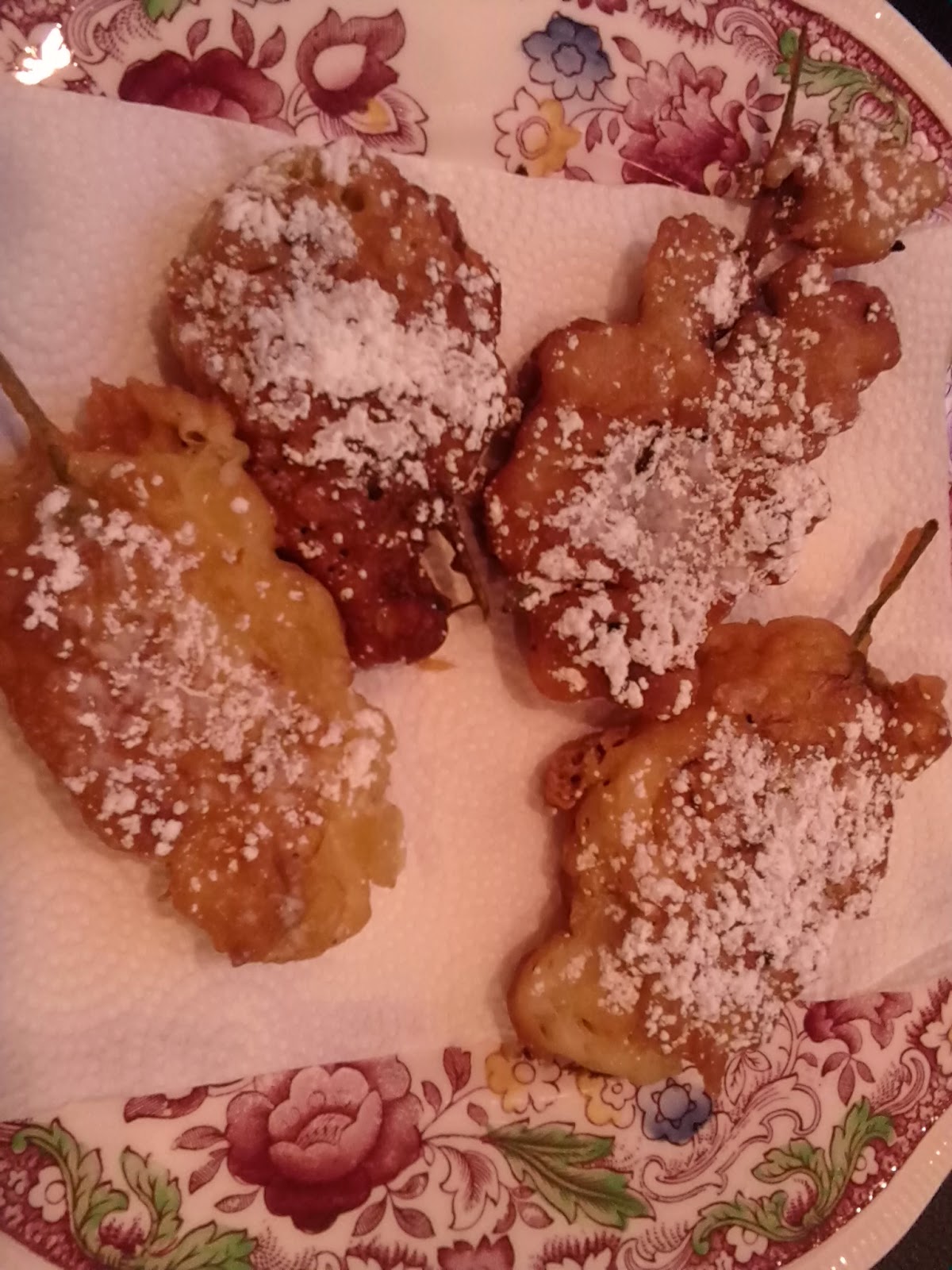 Southern Forager: Black Locust Trees are Blooming! Time for Fritters!