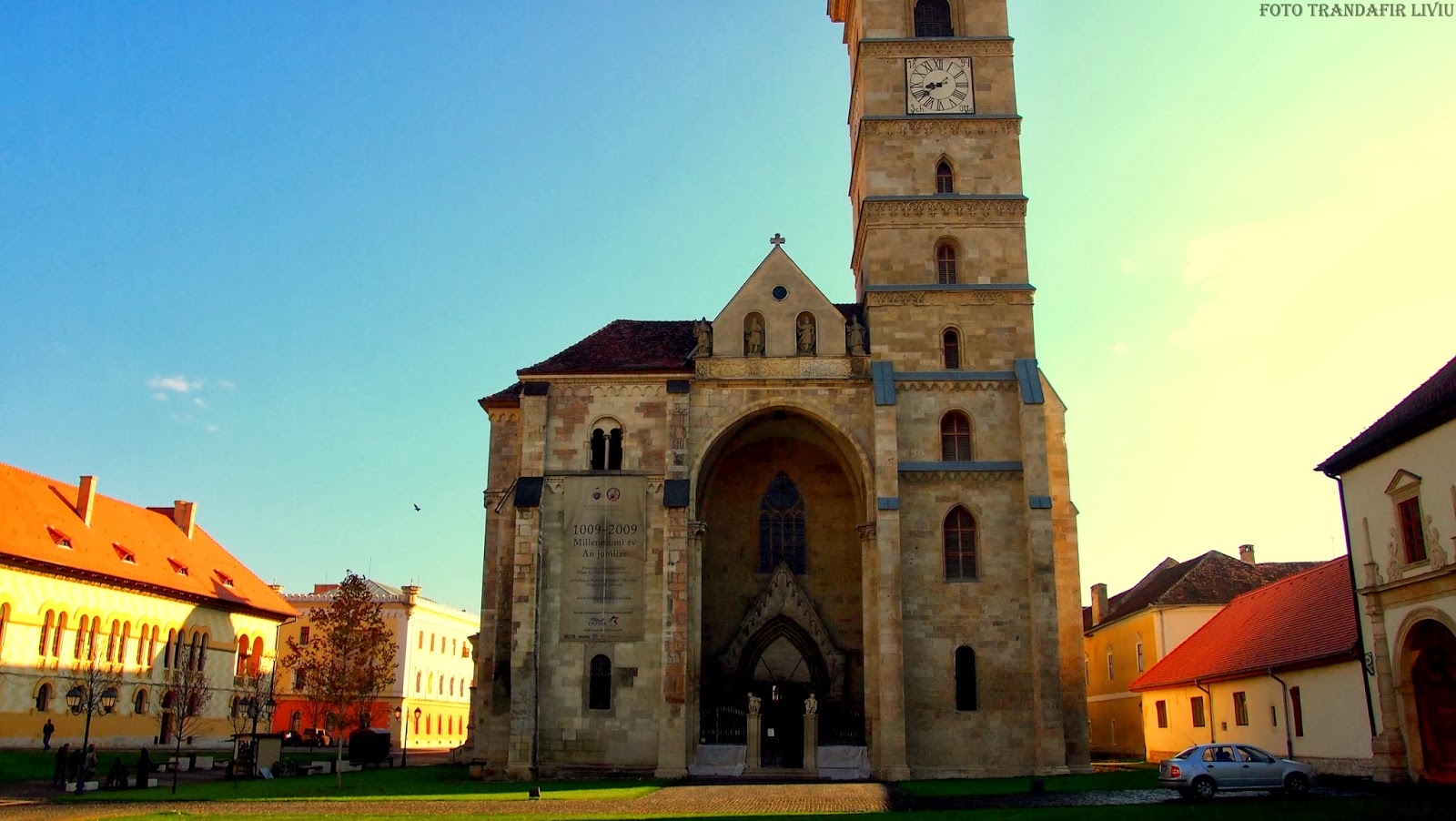 Catedrala Romano Catolica Sfantul Mihail din Alba Iulia - Informaţia ...