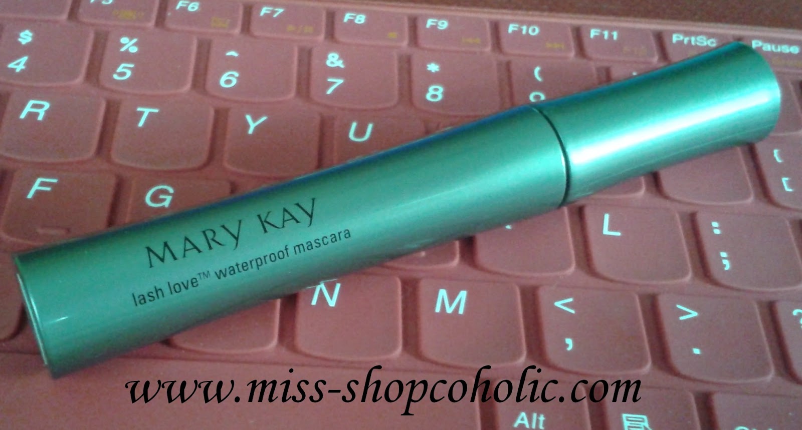Miss Shopcoholic: Review: Mary Kay Lash Love Waterproof Mascara