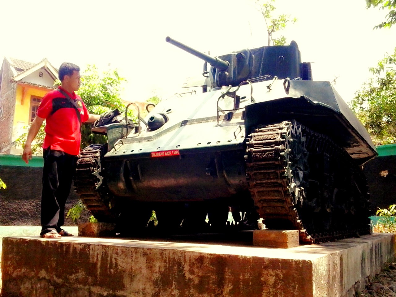 Beyond the Traveling: Dolan Singkat ke Museum Isdiman/ Monumen Palagan ...