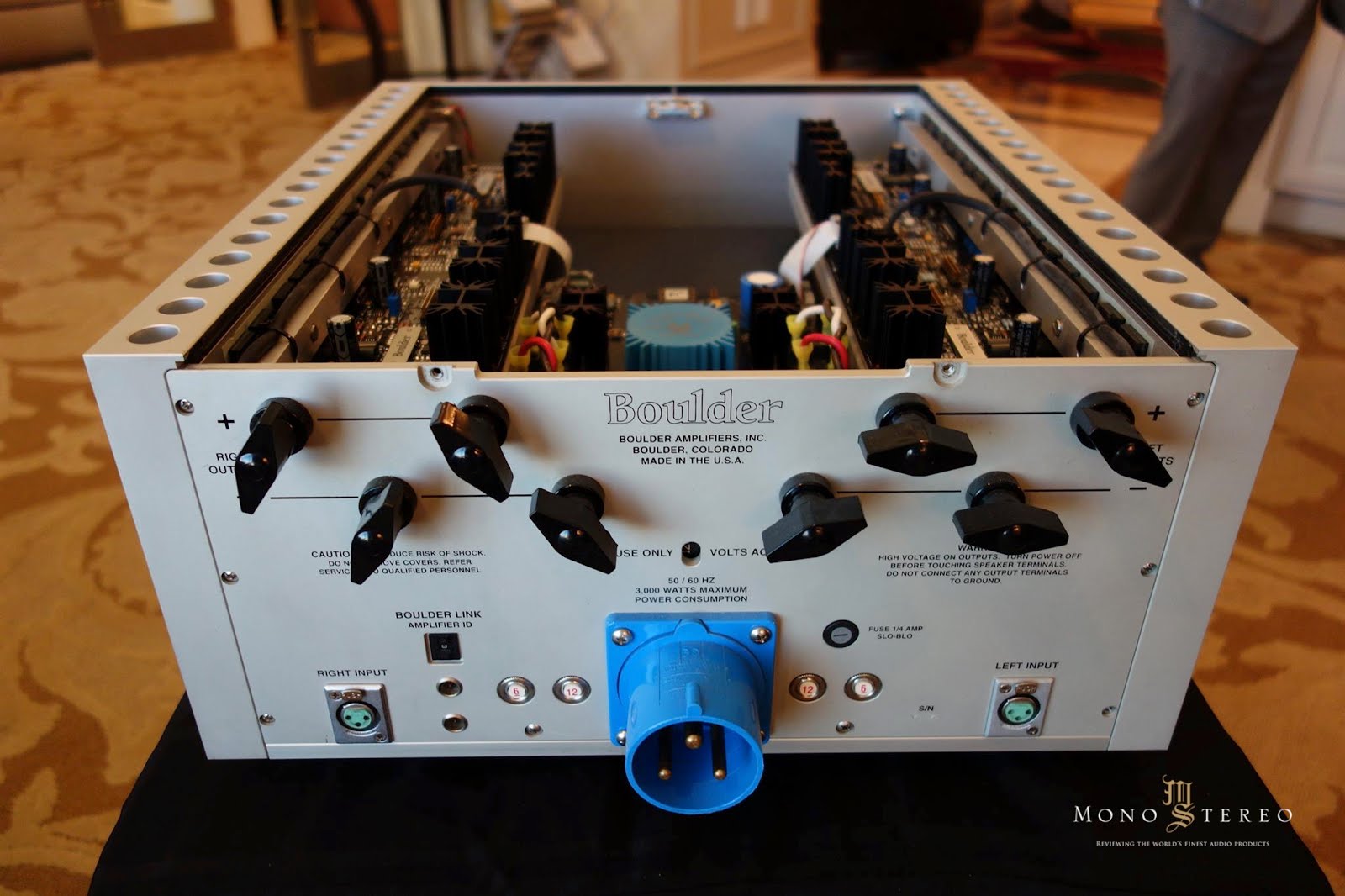 Boulder Amplifiers at CES – M & S | Ultimate High-Fidelity