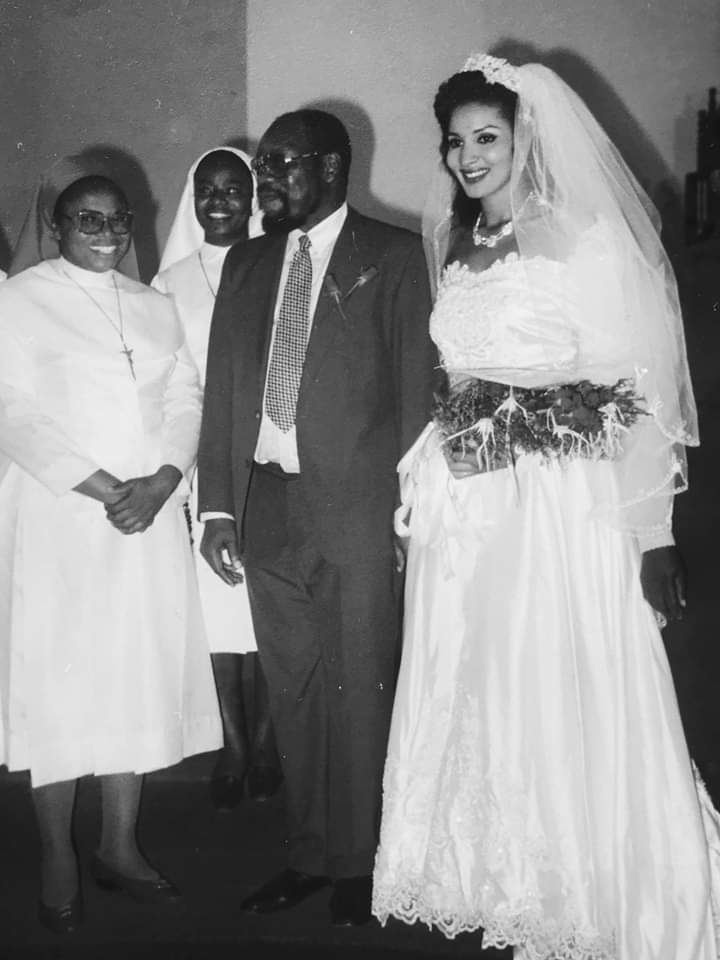 Late Ojukwu's wife, Bianca shares rare wedding photos as she marks ...