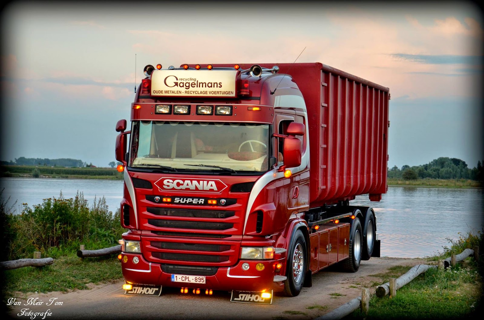 KoenBolder.nl Nieuws: Tekno Scania Highline Gagelmans