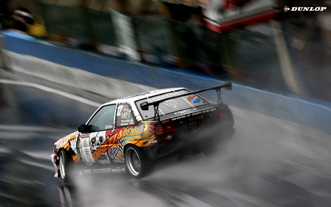 Moshi Moshi? by Chris Gray: Dunlop @ D1GP