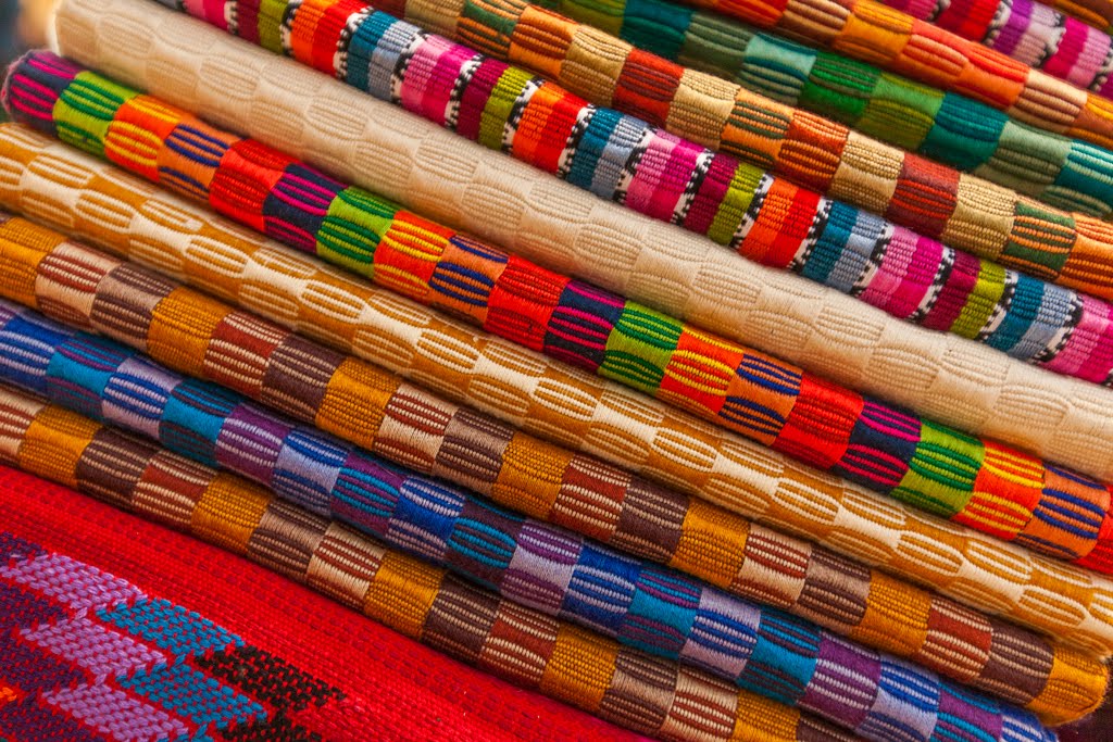 BIOGRAFIA HUMBERTO AK'ABAL