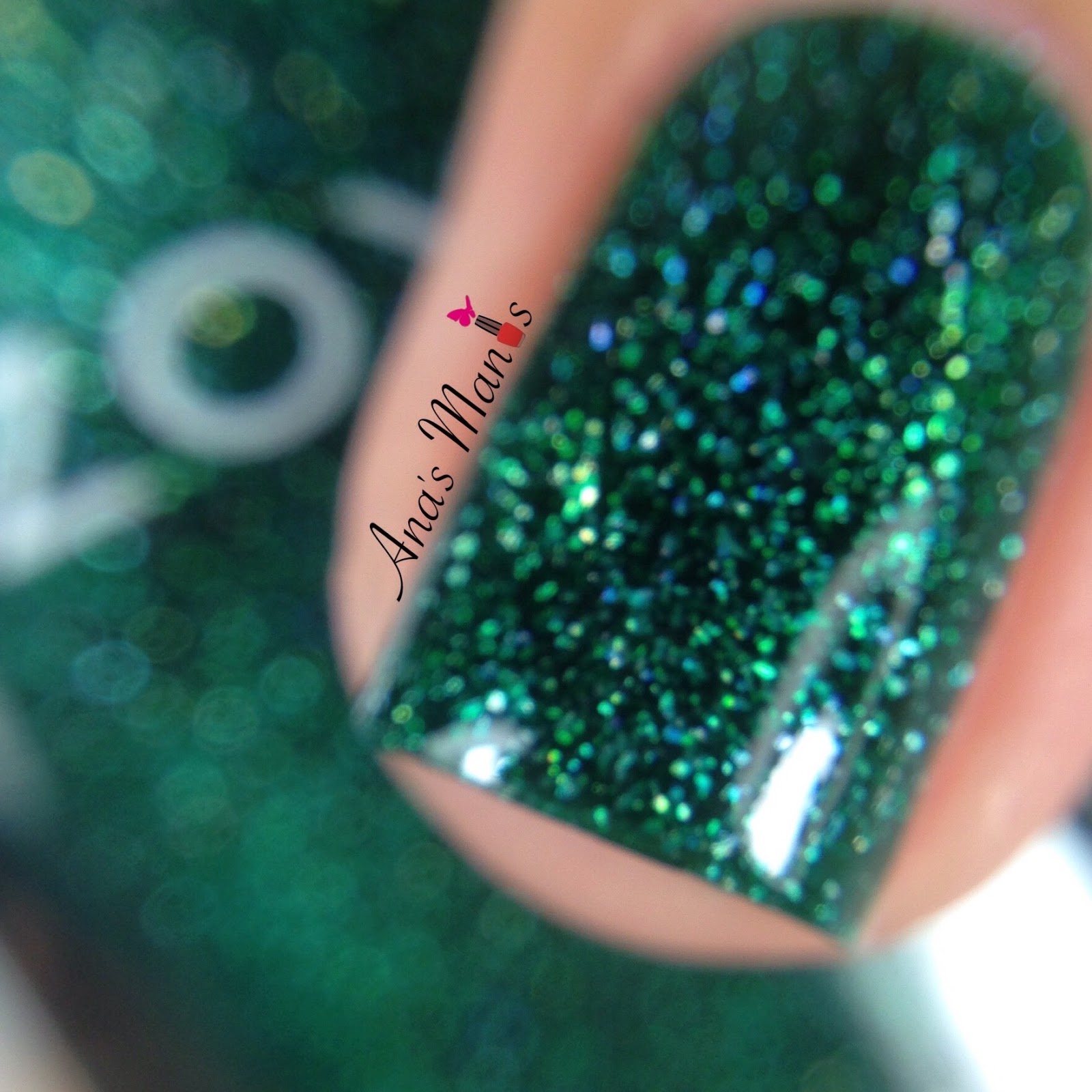 Ana's Manis: Zoya Nail Polish Urban Grunge: Metallics & Holos Review
