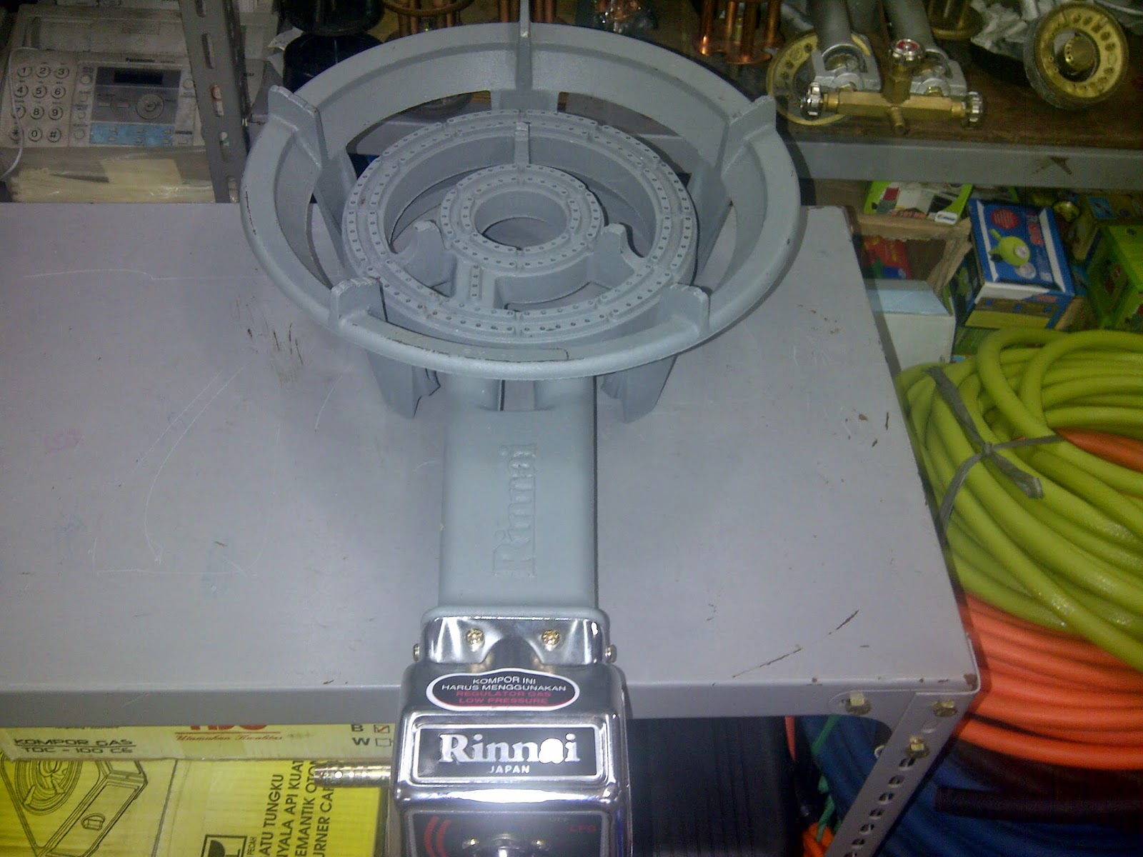 Sentral Gas.com: Kompor Gas Rinnai api besar