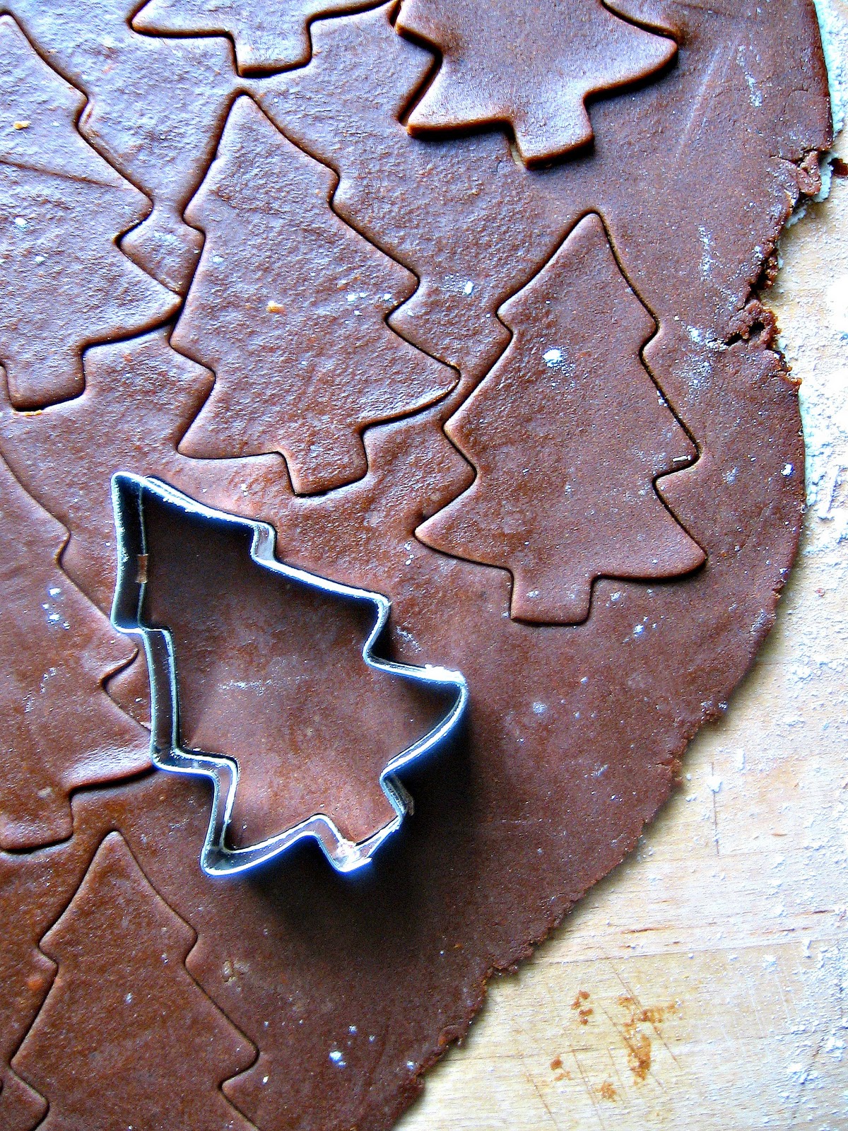 sweetsugarbean: Play: Gingerbread Trees with Lemon Icing