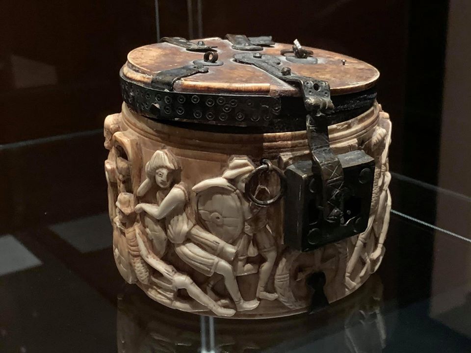 New Liturgical Movement: Early Medieval Reliquaries in Switzerland