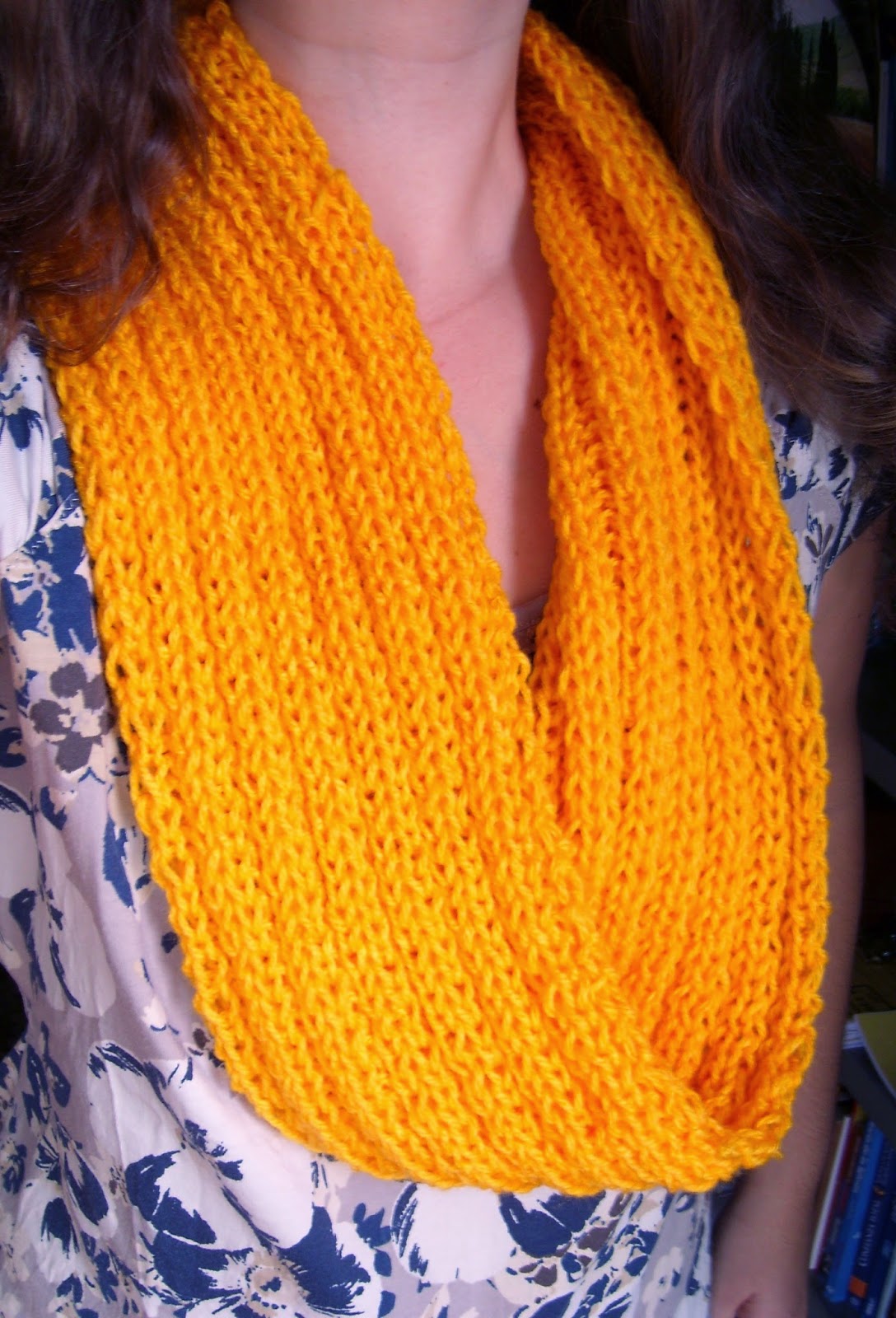 Miel / Accesorios: Bufanda cerrada / Loop Scarf