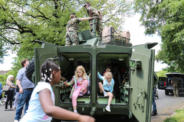 Defensa y Armas: IFV: Visitando el LAV 25 del USMC