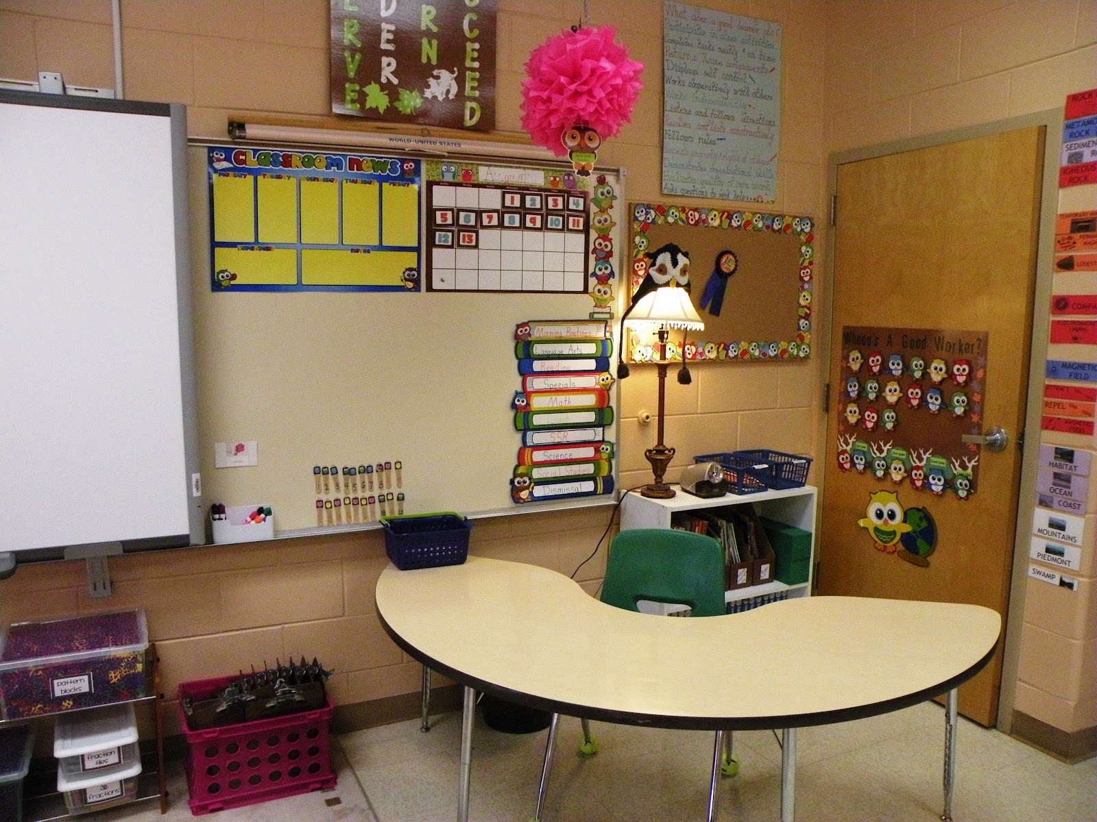 Ms. Wade's Wise Owls: 2012 Classroom Set-up