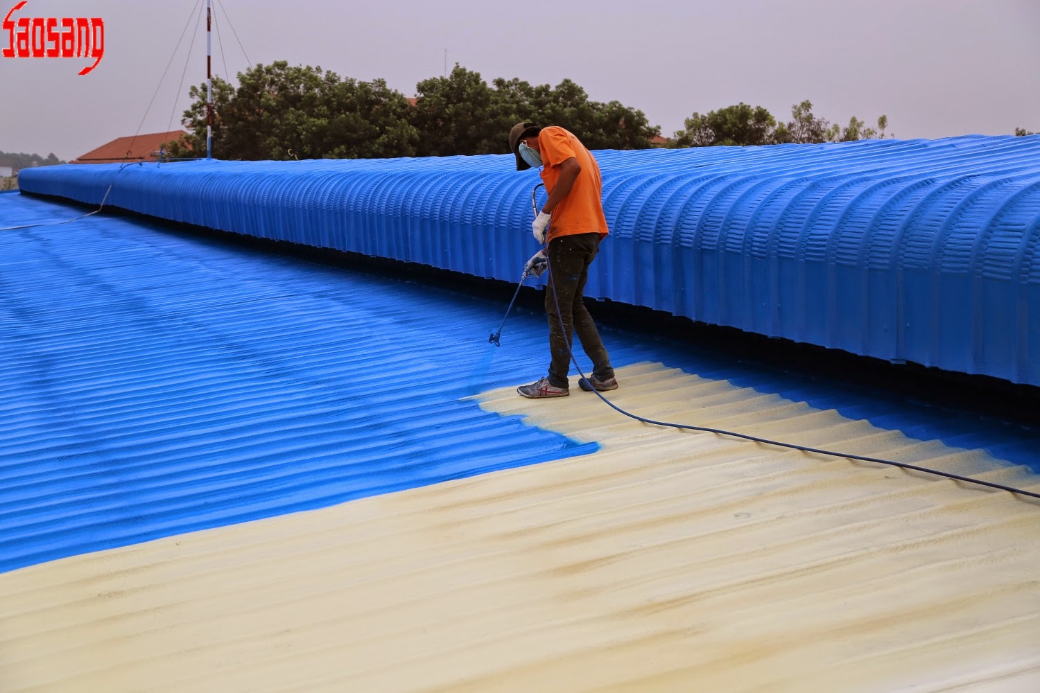 Thi Công Phun Fu Foam Cách Nhiệt Giá Rẻ: Thi công phun Pu foam cách ...