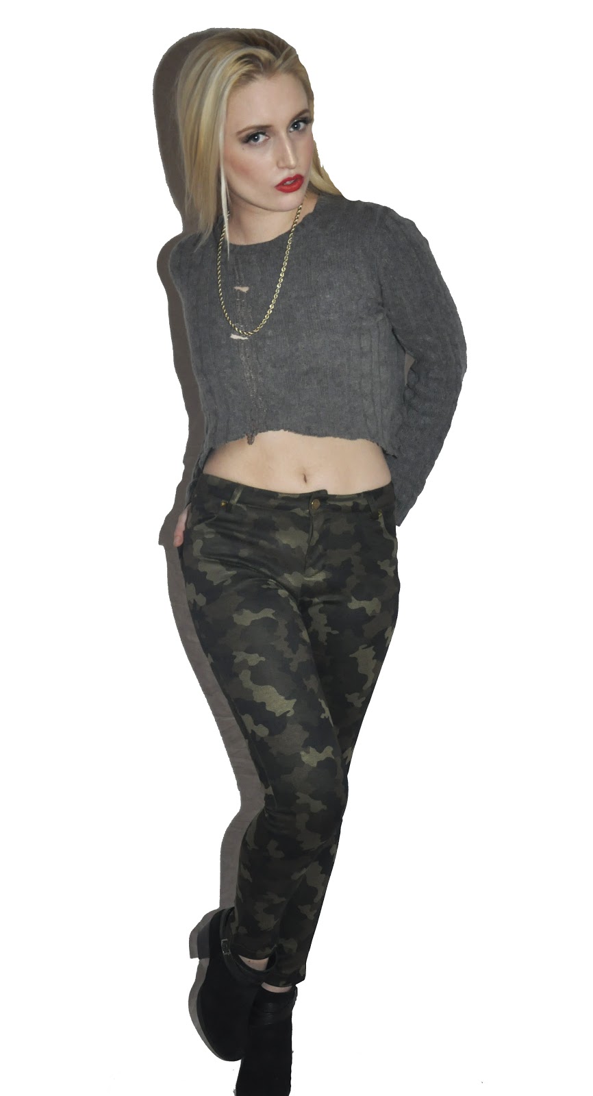 Trending: Girl's in Fatigue Pants! | Mila and Fire