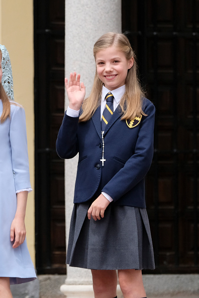 Royal Family Around the World: Spanish Royals Attend Their Daughter ...