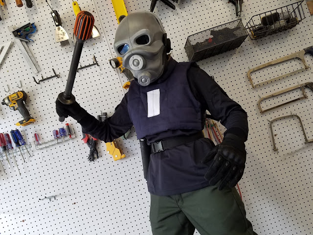 Combine Metro Cop (Half-Life 2) Part 1: Helmets | Overworld Designs