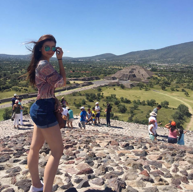 Mónica Murillo New Instagram Pics | Fashion Star Galaxy