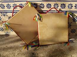 Música com Cordas: Adufe instrumento tradicional português!