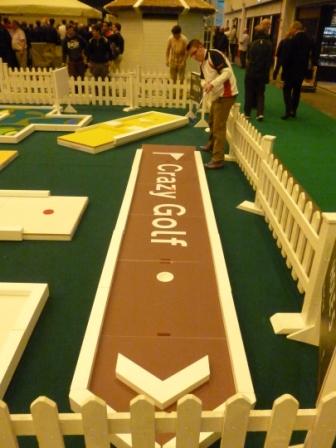 The Ham and Egger Files: Playing the new UrbanCrazy Minigolf course at ...