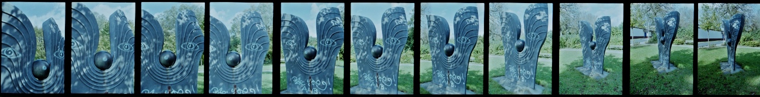 Iwan B.: Yashica Samurai X3.0