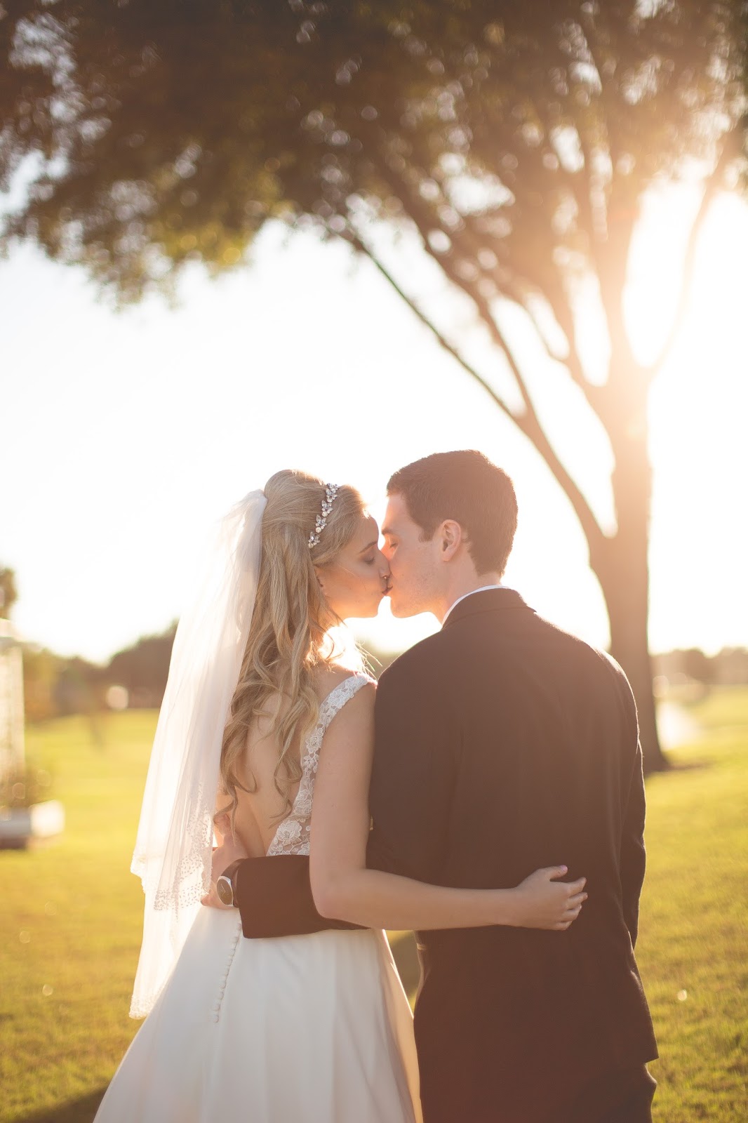 Wedding Wednesday | Wedding Portraits + A Free Download - Sugar Spice ...