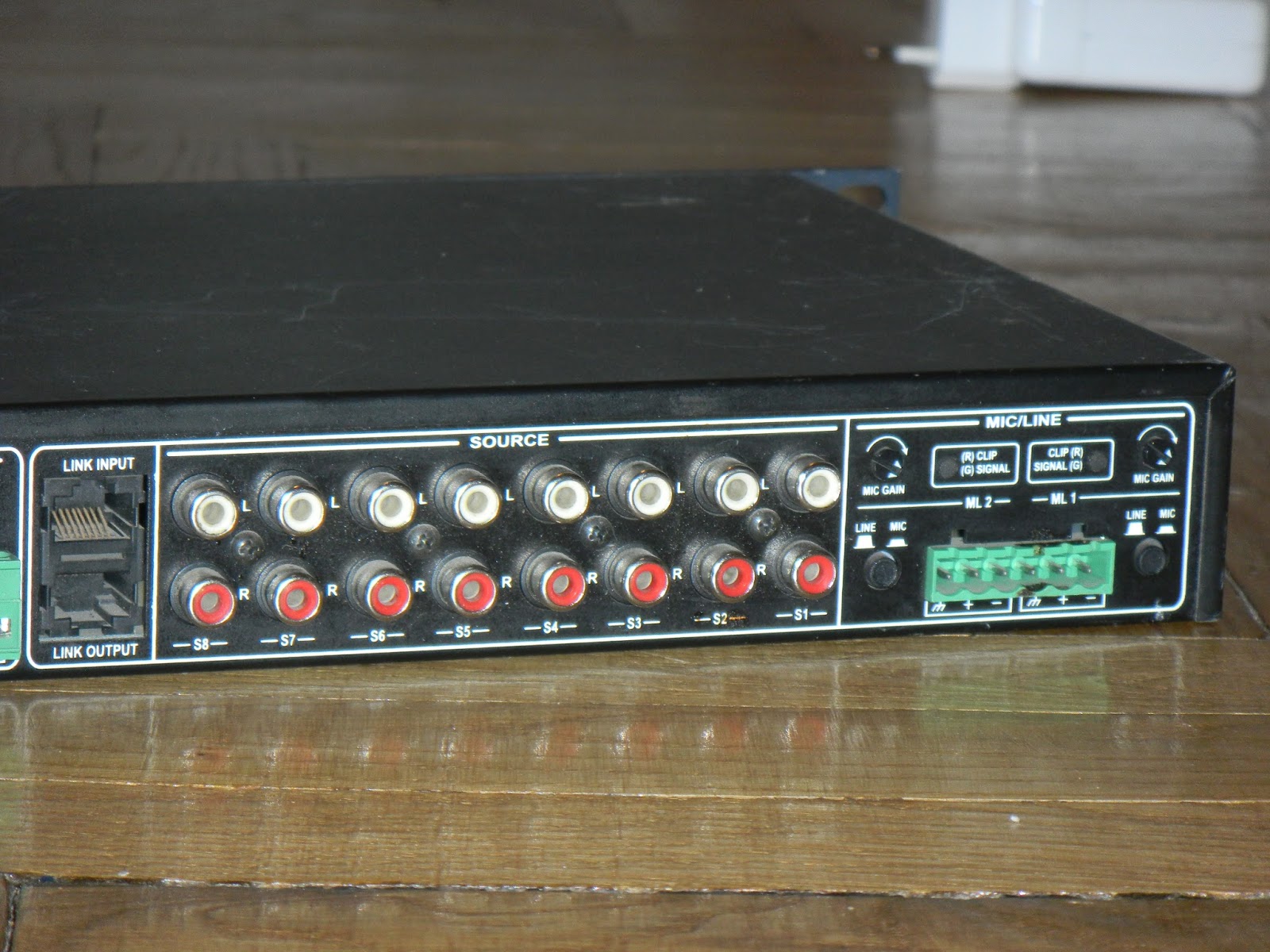 Infrequent Sound [sex.tex] technology: DBX ZONEPRO 1260 12x6 Digital ...