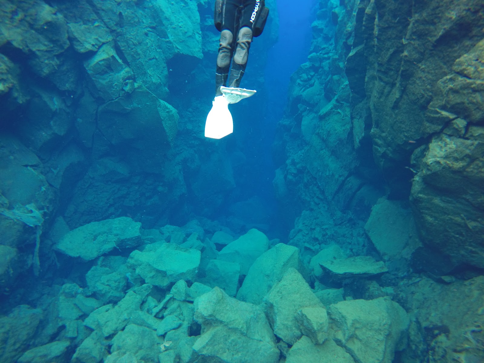 Podróże Kasi i Asi: Islandia - snurkowanie, uskok Silfra