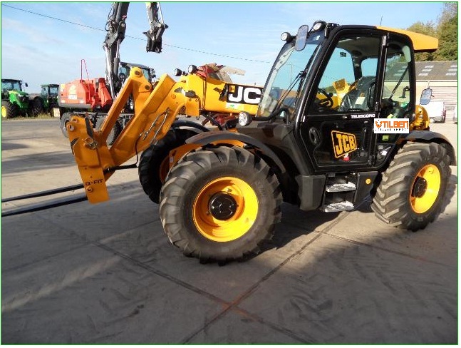 INCARCATOR TELESCOPIC JCB 531-70 AGRI NOU, ORE DEMONSTRATIVE