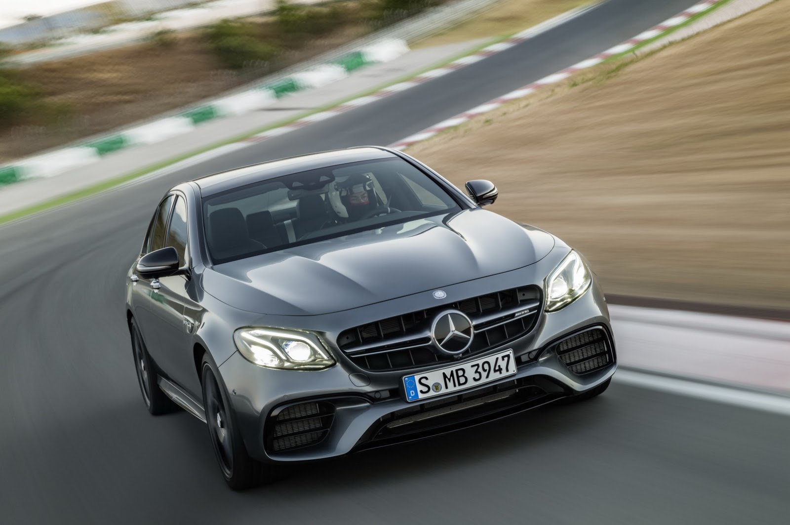 2018 Mercedes-AMG E63 & E63 S Get Up To 603HP, Hit 62MPH – 100KM/H As Low As 3.4 Sec - Types cars