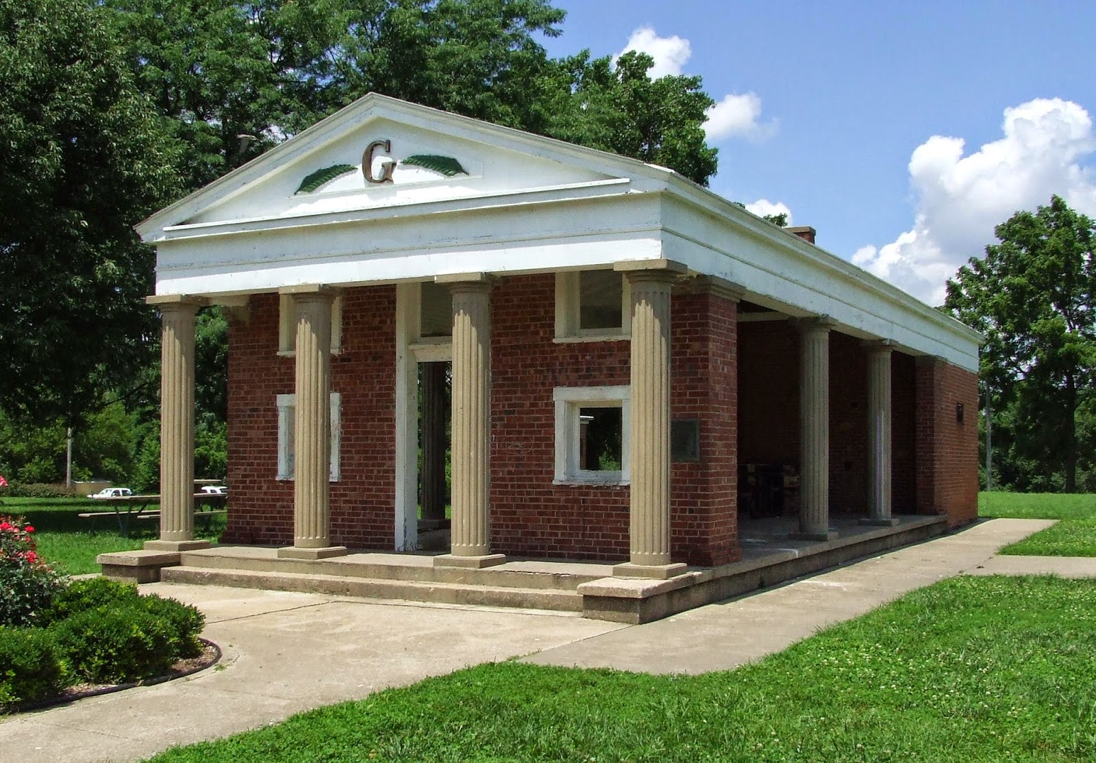 The Midnight Freemasons: Missouri's Unique Masonic College