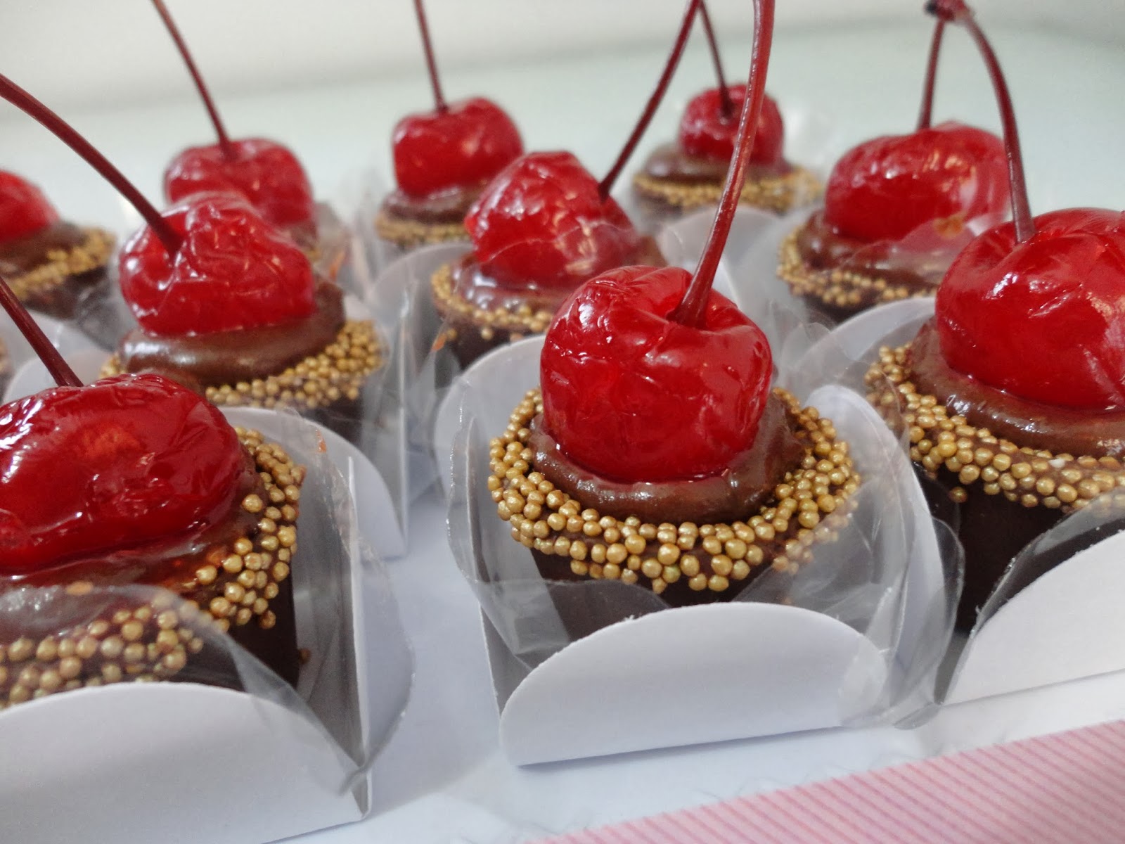 Docinhos finos! | BianCake - A Doce Arte