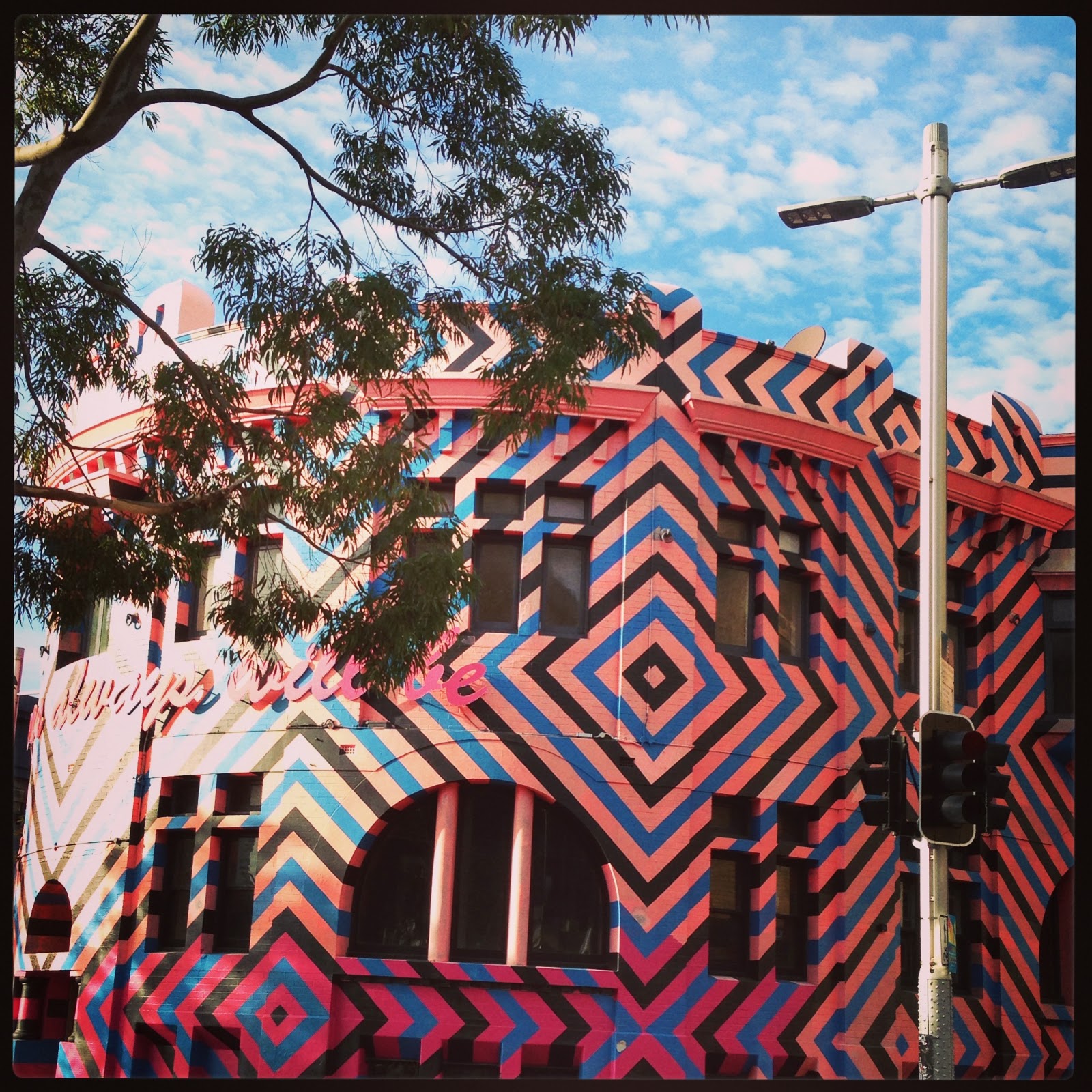 tunabake times: Sydney - Art Deco buildings, vintage shopping and work