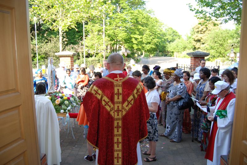 Heralds of the Gospel in England and Wales: June 2012
